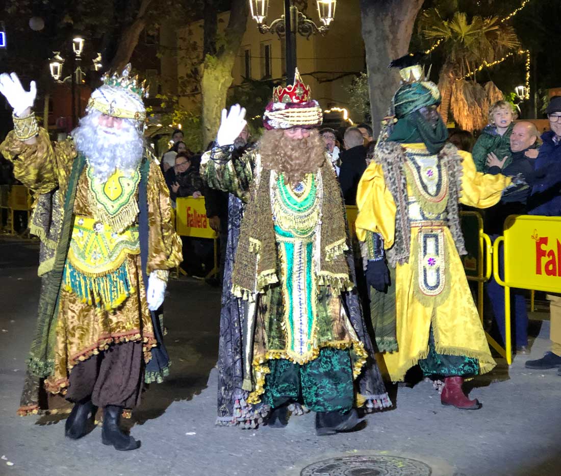 Els Reis Mags arribaran a Xàtiva a les 12 hores del 5 de gener - Portal ...